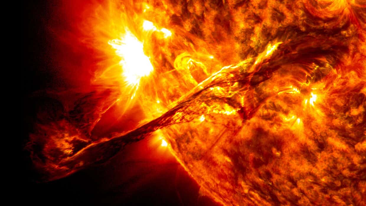 Nasa Sun Wallpaper - PixelsTalk