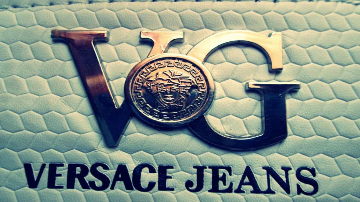 Versace Wallpapers HD - PixelsTalk