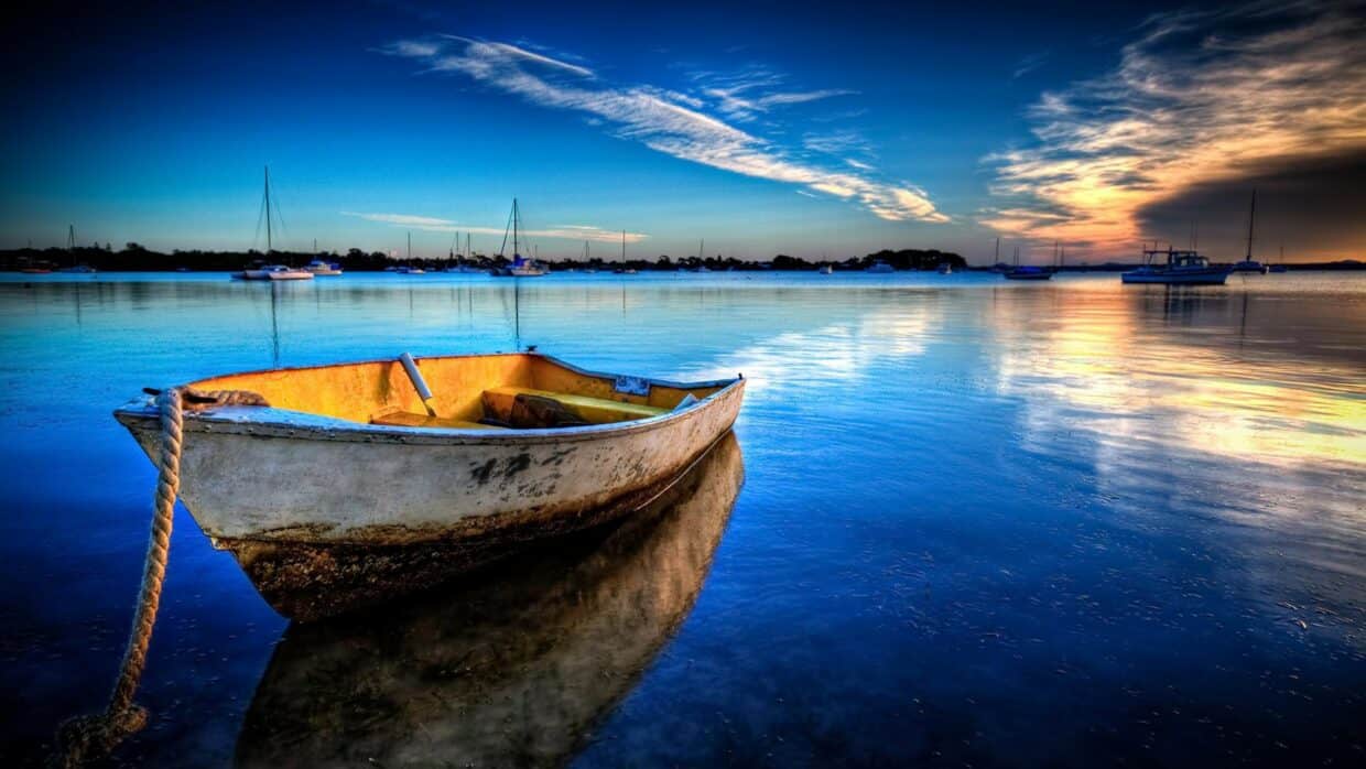Boat Wallpapers HD - PixelsTalk