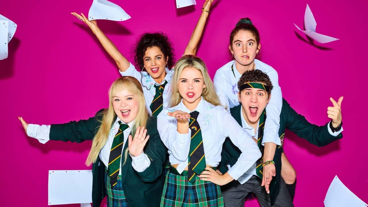 Derry Girls Tv Series Wallpapers - PixelsTalk