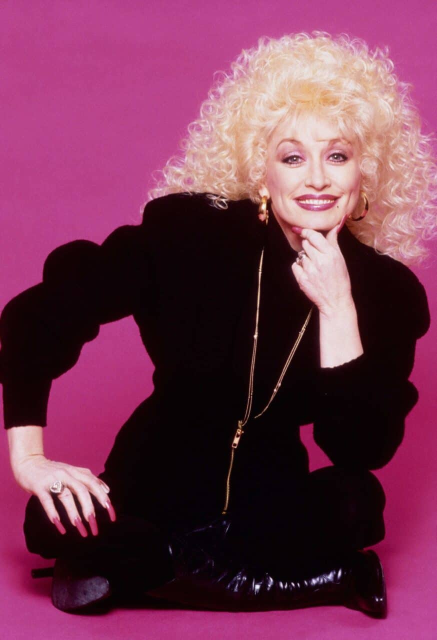 Dolly Parton Wallpapers - PixelsTalk