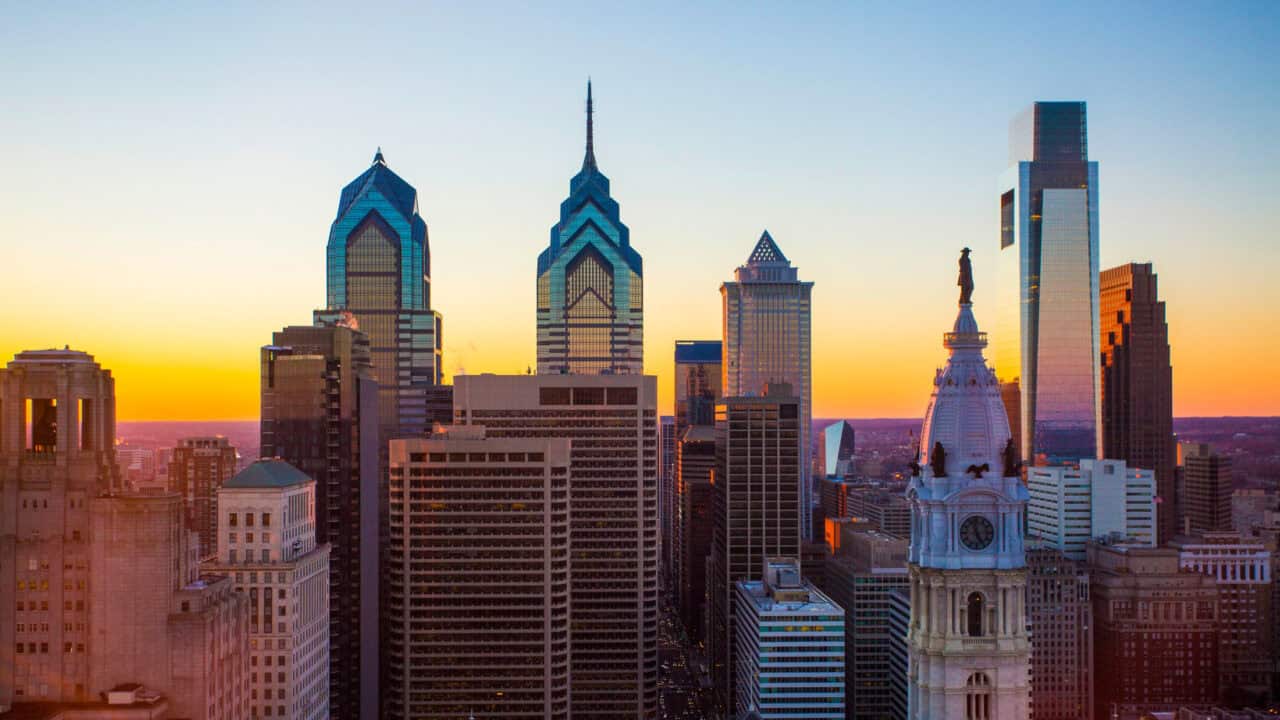 45+ Philadelphia Skyline Wallpapers (4K, HD for Desktop & Mobile ...