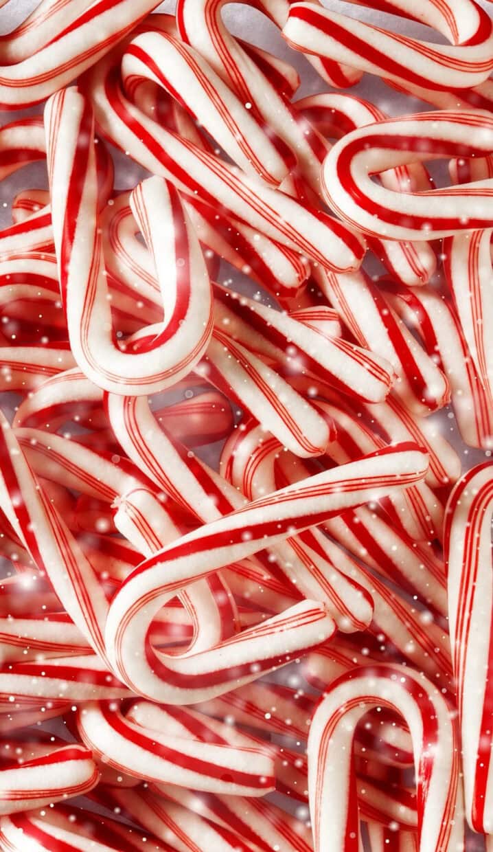 Candy Cane Wallpaper: Transform Your Room for Christmas - PixelsTalk