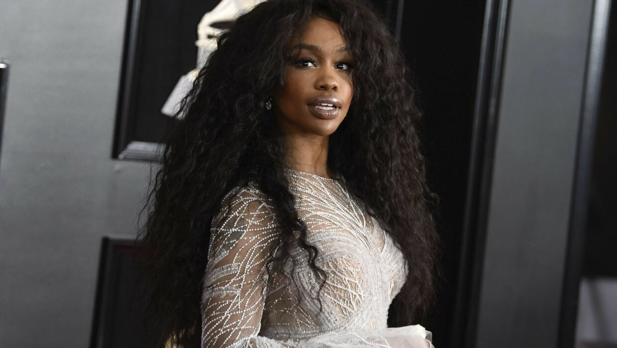 Sza Wallpaper: Enhance Your Desktop Aesthetics - PixelsTalk