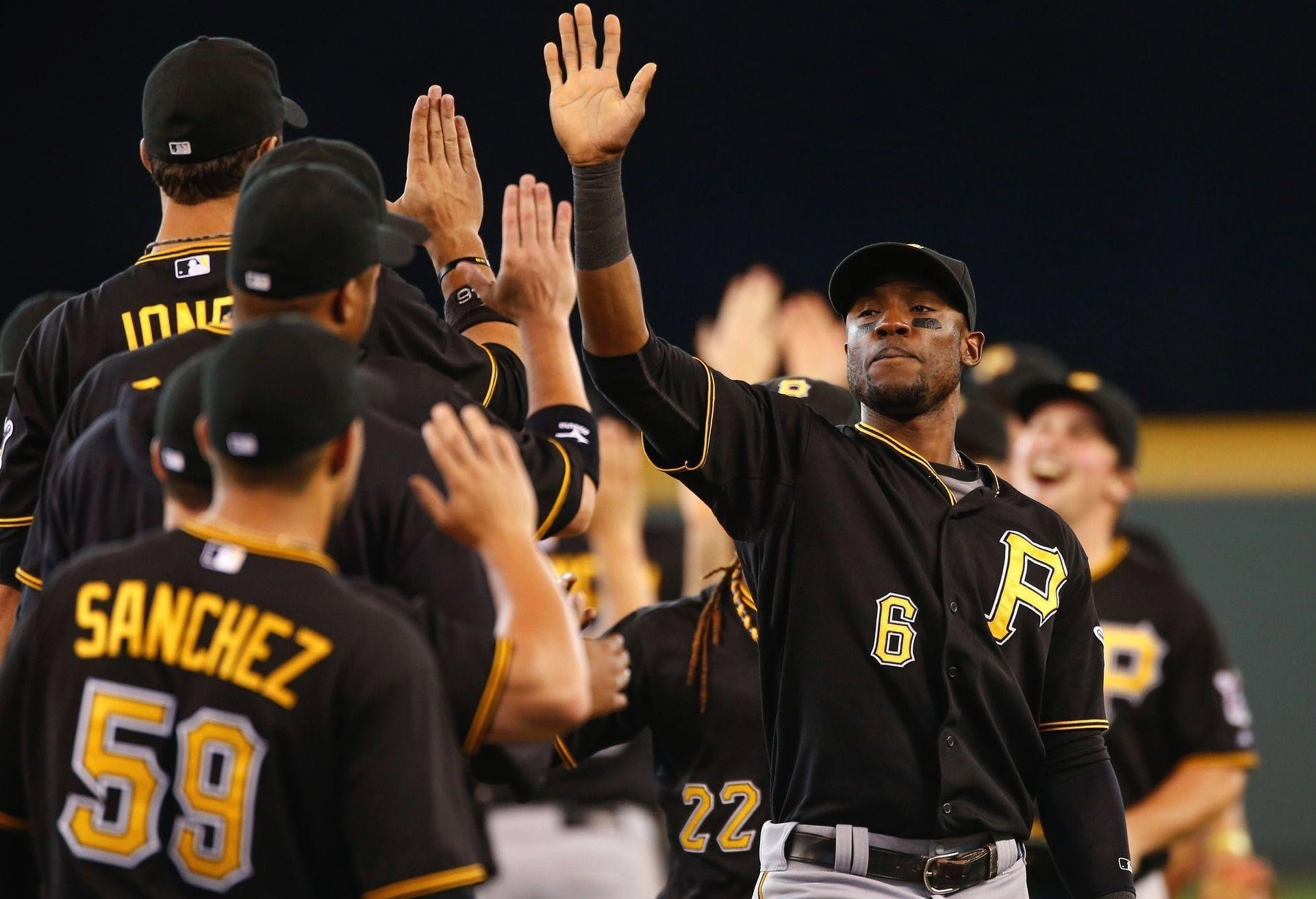 Pittsburgh Pirates Wallpapers - PixelsTalk