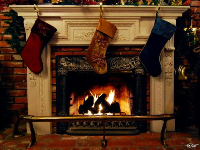 25 Fireplace wallpaper Decorating Ideas - PixelsTalk