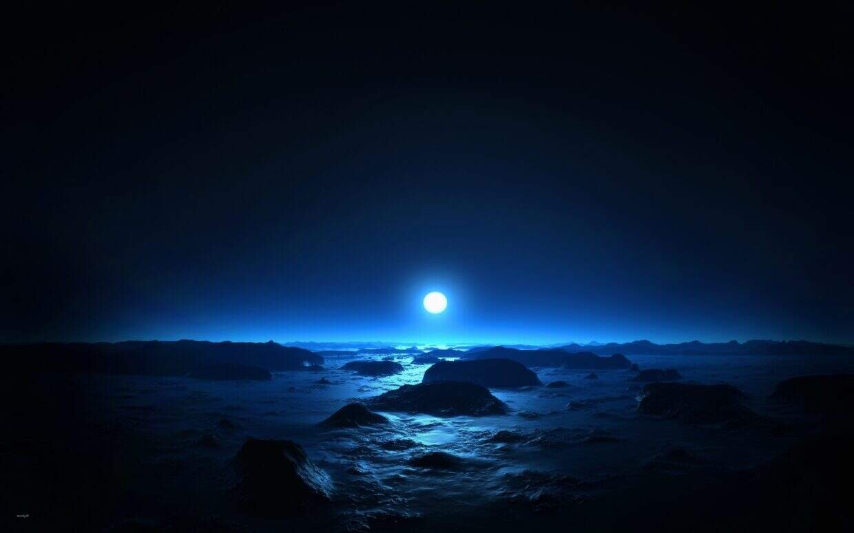 Luna Wallpaper HD - PixelsTalk
