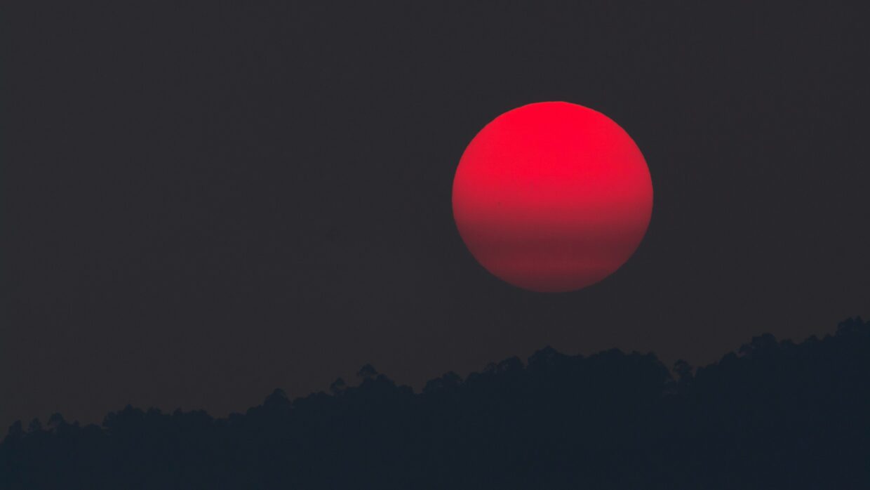 4K Red Wallpapers High Quality - PixelsTalk