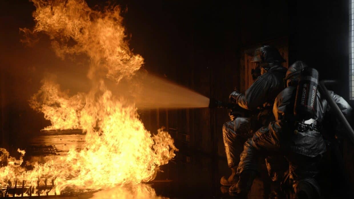 Firefighter Wallpapers High Resolution for Desktop - PixelsTalk