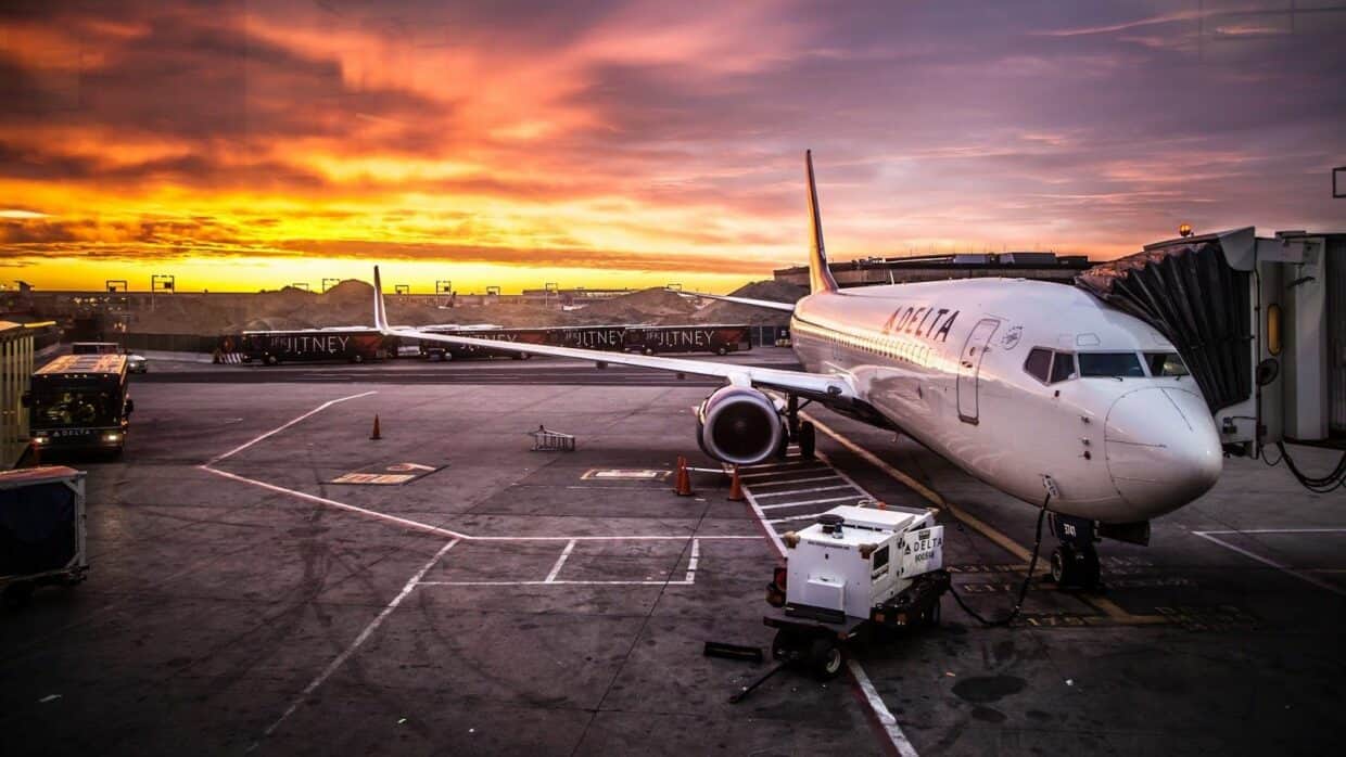 Airplane Wallpapers HD High Resolution - PixelsTalk