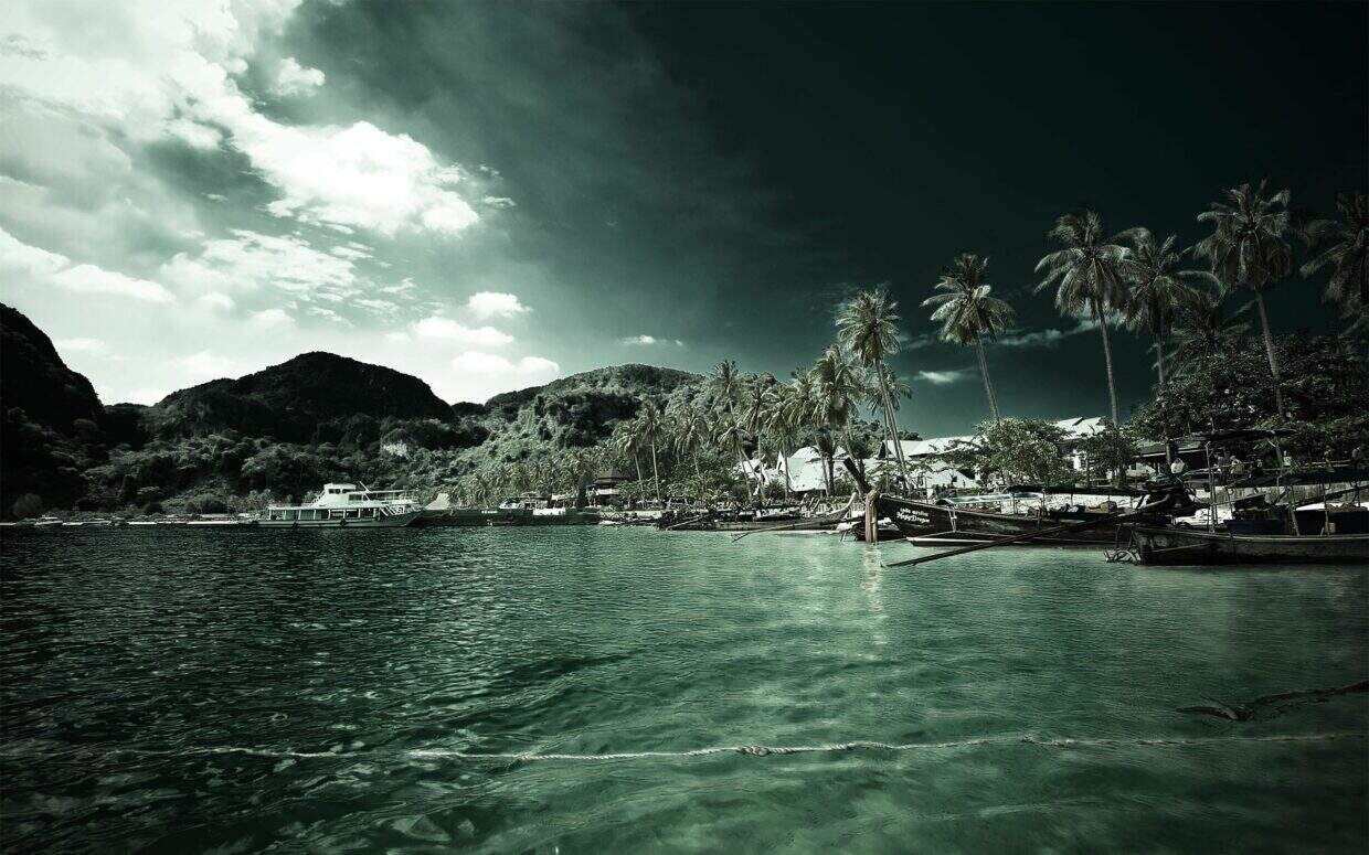 PC Wallpapers HD - PixelsTalk
