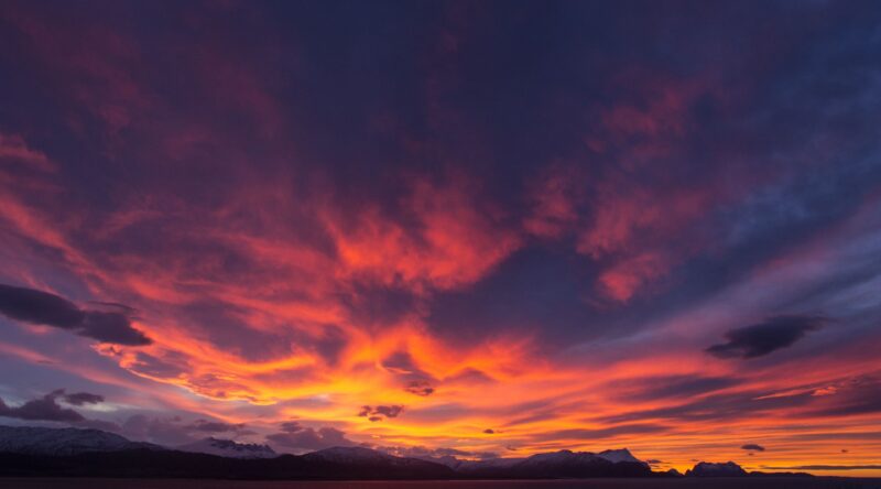 Sky Wallpapers HD - PixelsTalk