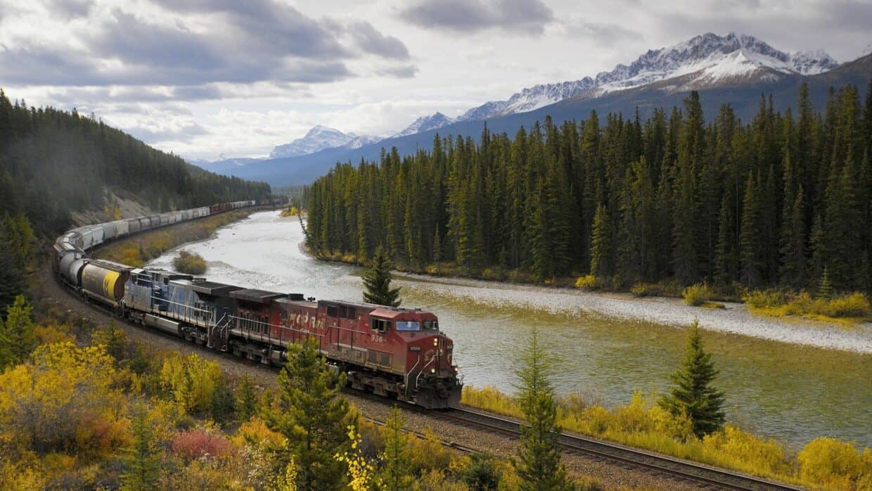 Train Wallpapers HD High Resolution - PixelsTalk