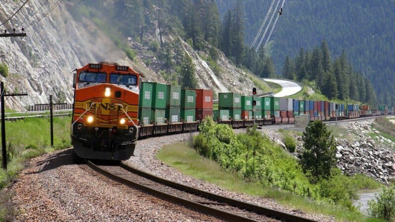 Train Wallpapers HD High Resolution - PixelsTalk